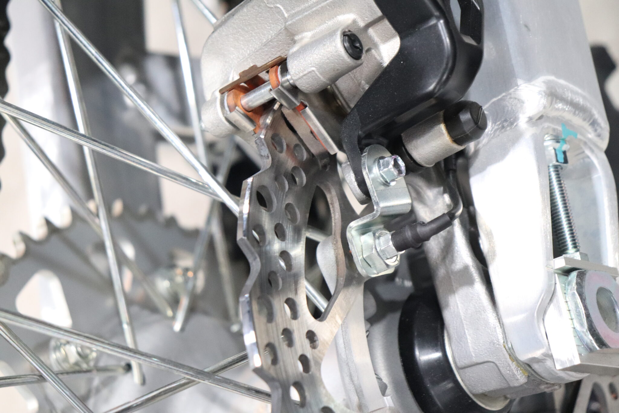 ファンティック | アルファスリー ALPHATHREE